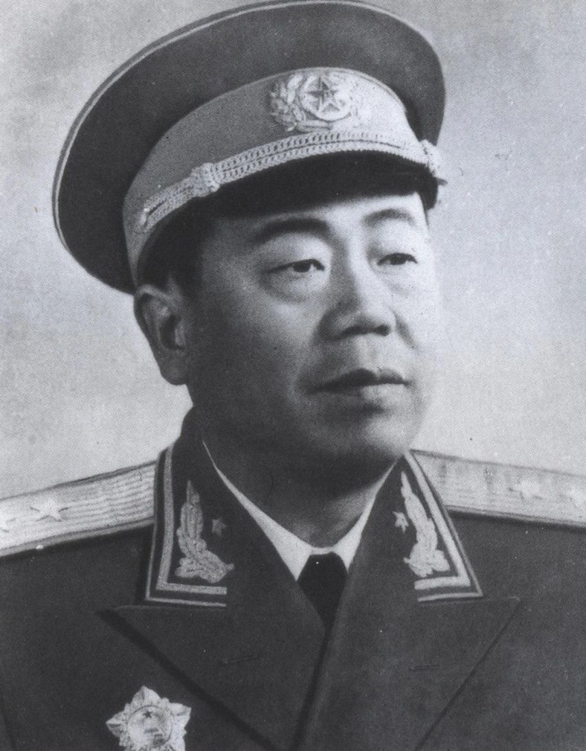 Nie Fengzhi, commander of the People's Liberation Army, captured the ...