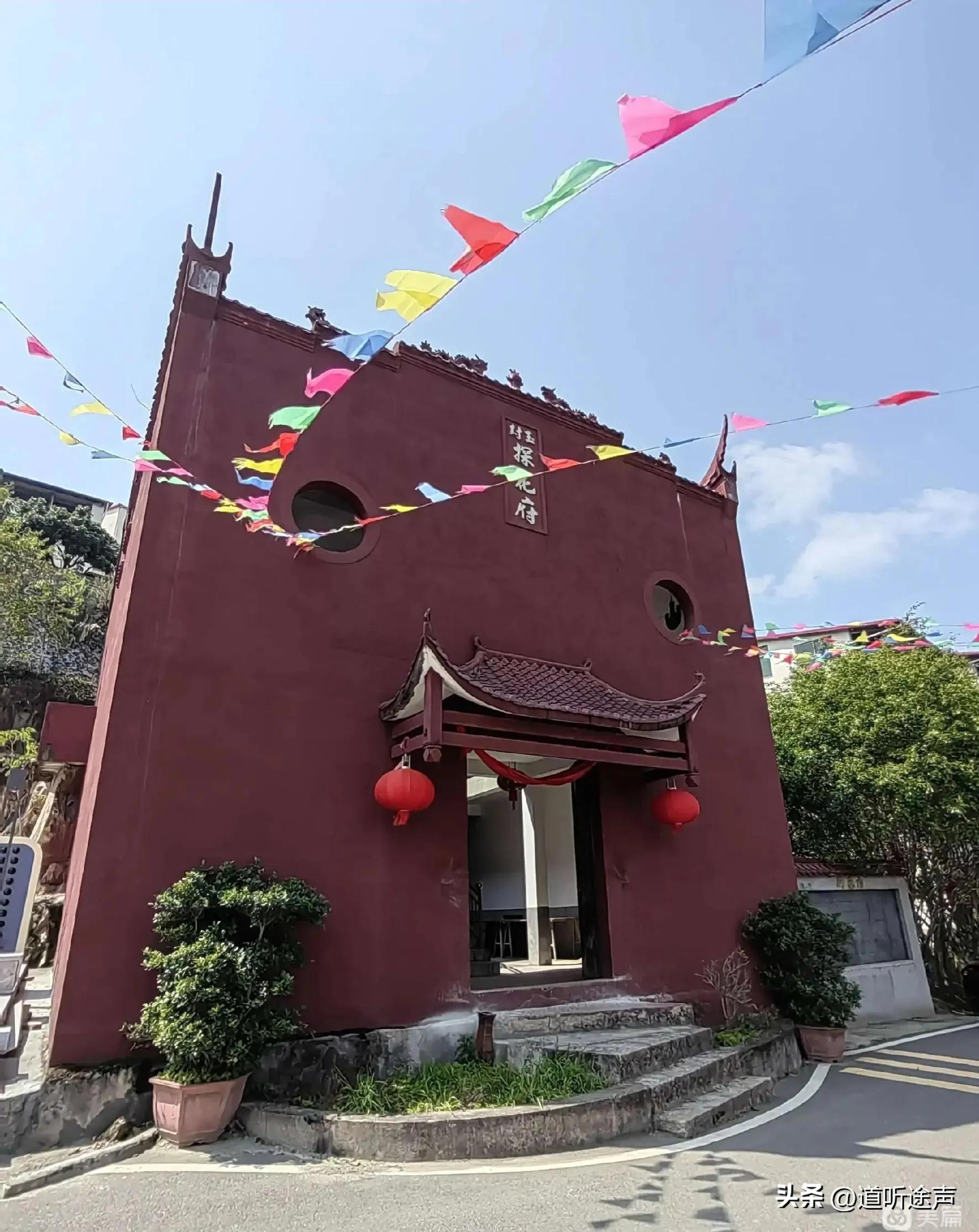 Walk into the ancient village of Minqing and feel the cultural ...
