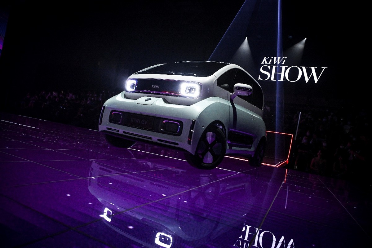 The first electric vehicle chooses the 2023 KiWi EV, and briefly talks ...