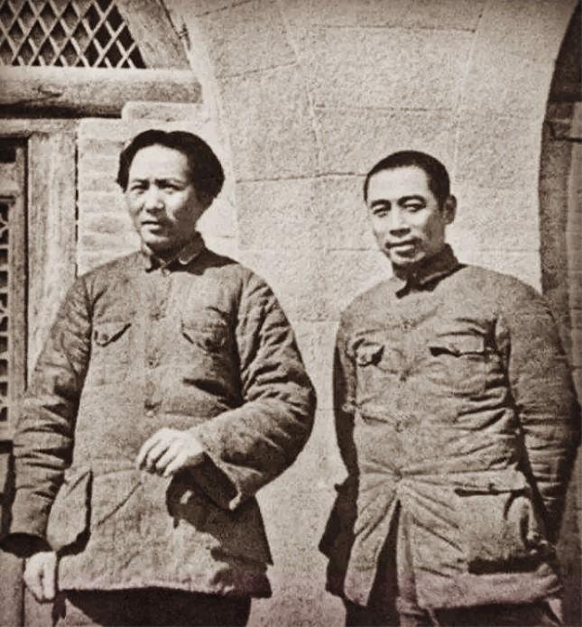 After Jiang Qing was arrested, the guard asked: In 1939, did you ...
