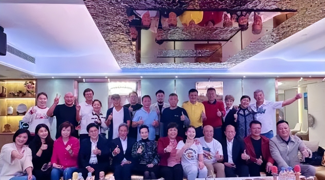 Guo Jingjing, who is also the champion who married a wealthy Hong Kong ...