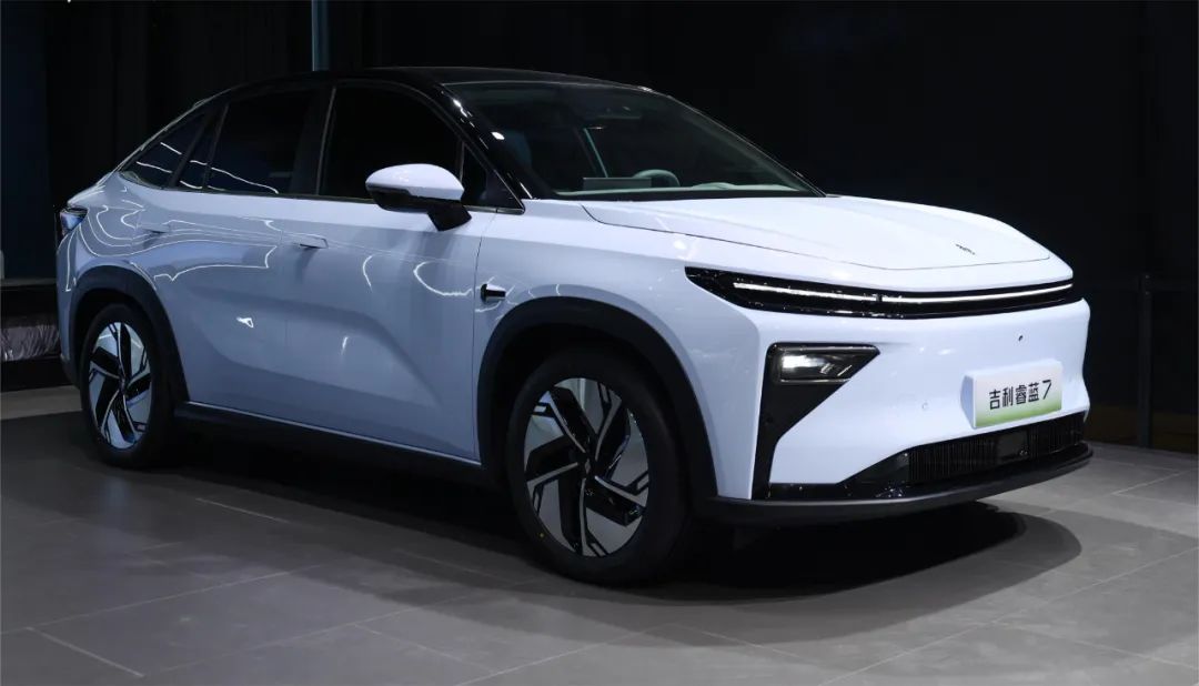 "Double engines" driving Geely Ruilan 7 and Ruilan 9 detonate the ...