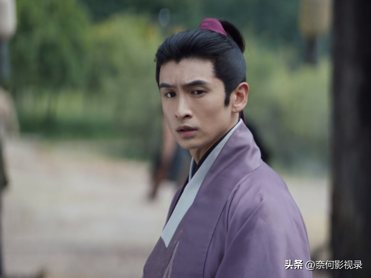 Soaring to the top of the list for 2 consecutive days! Unexpectedly, Zhang Yunlong is the "model ...