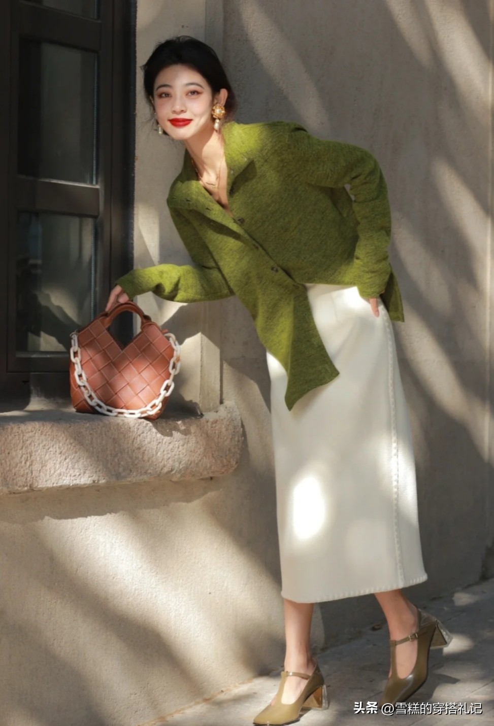 The difference between "really delicate" and "fake delicate" women lies ...