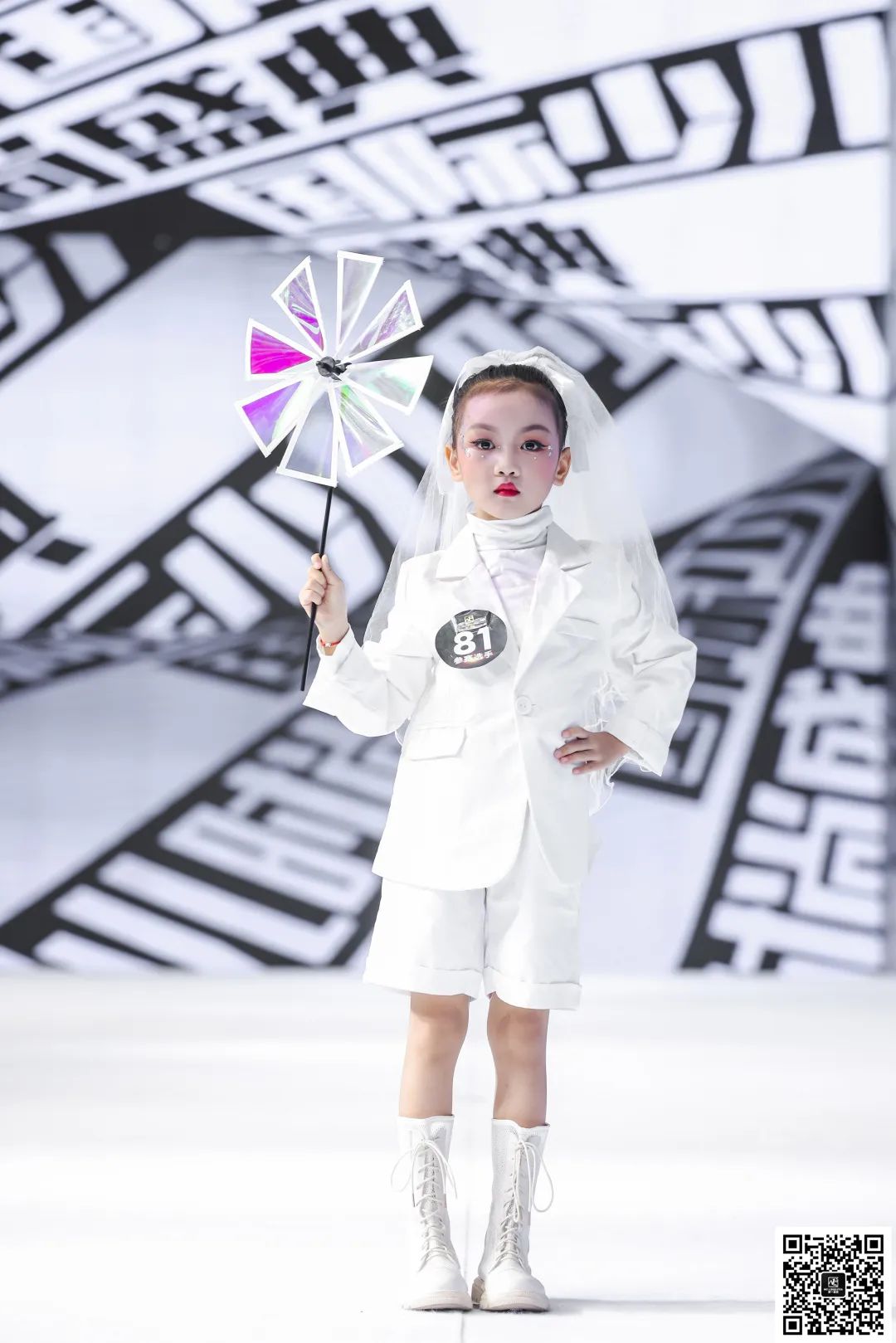 The most popular little supermodel - Wan Minqi "I call the shots on my ...