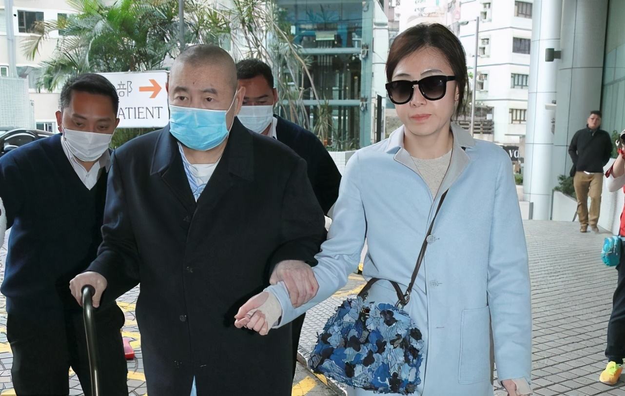 She is also the daughter-in-law of a wealthy family in Hong Kong. Li ...