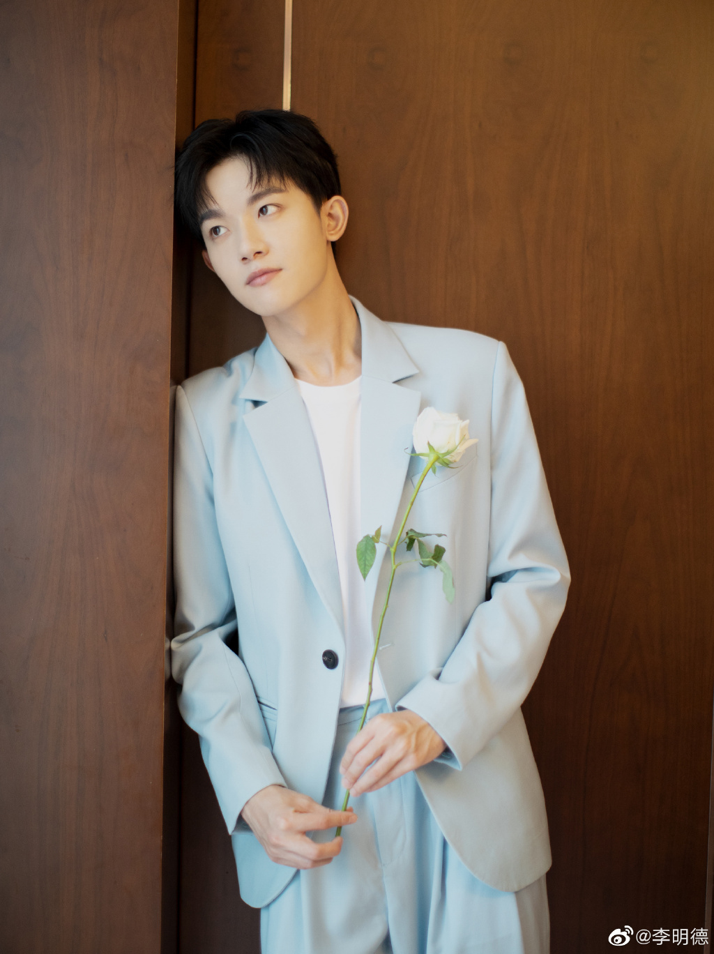 Li Mingde: "Dear, Loved" "97" actor, full of vitality and sunshine - iNEWS