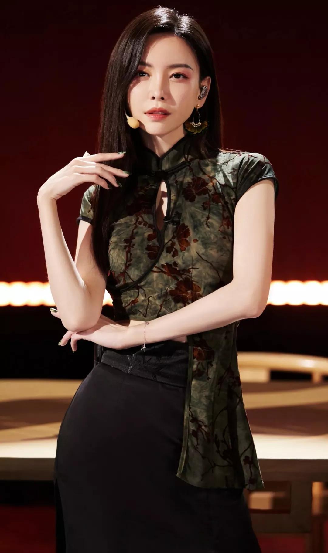 Celebrity [Yu Wenwen] Appreciation of the latest photo - iNEWS