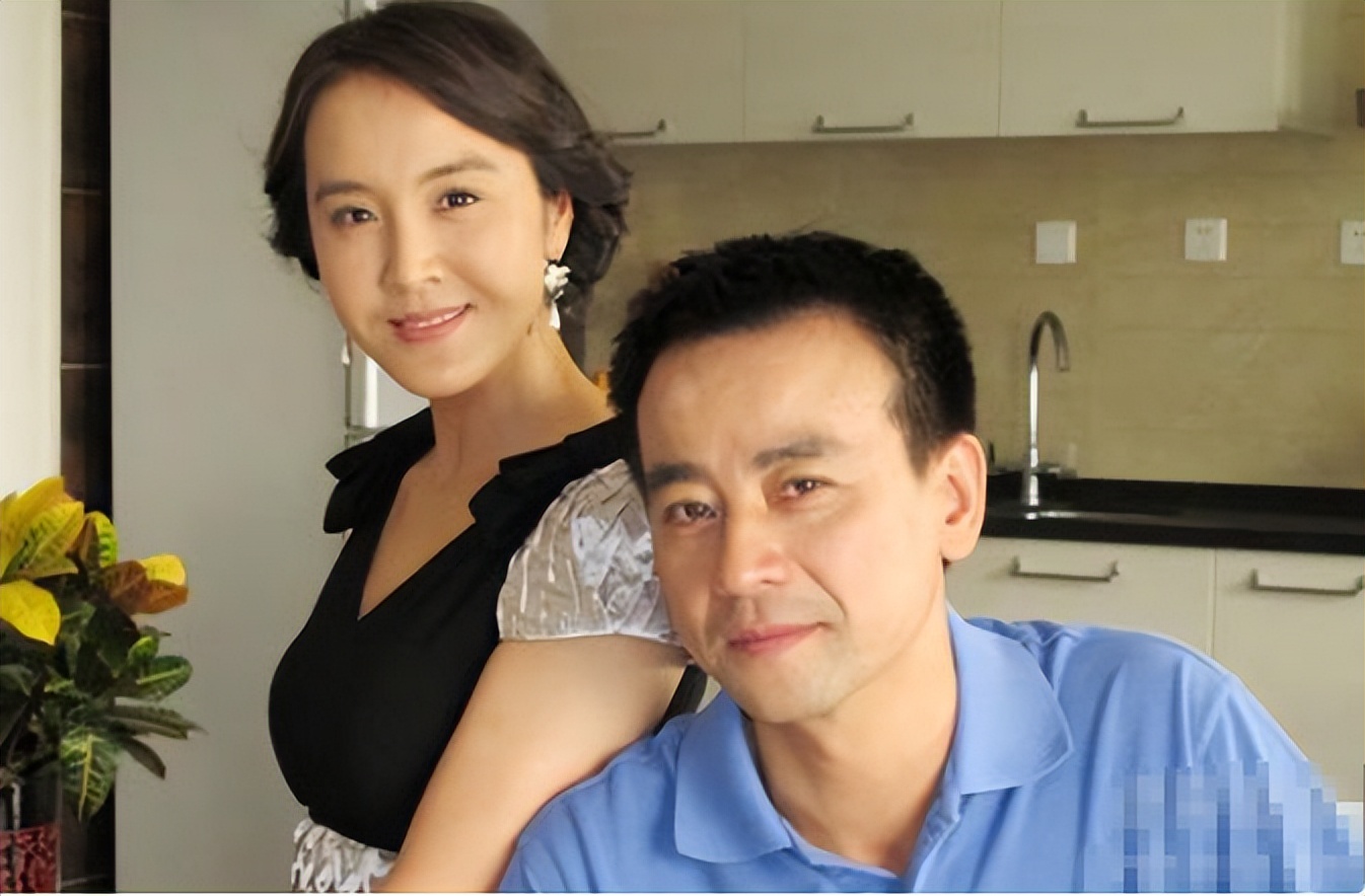 The love story of Luo Gang and Hao Lei: 23-year-old gap, family genetic disease, 48-year-old ...