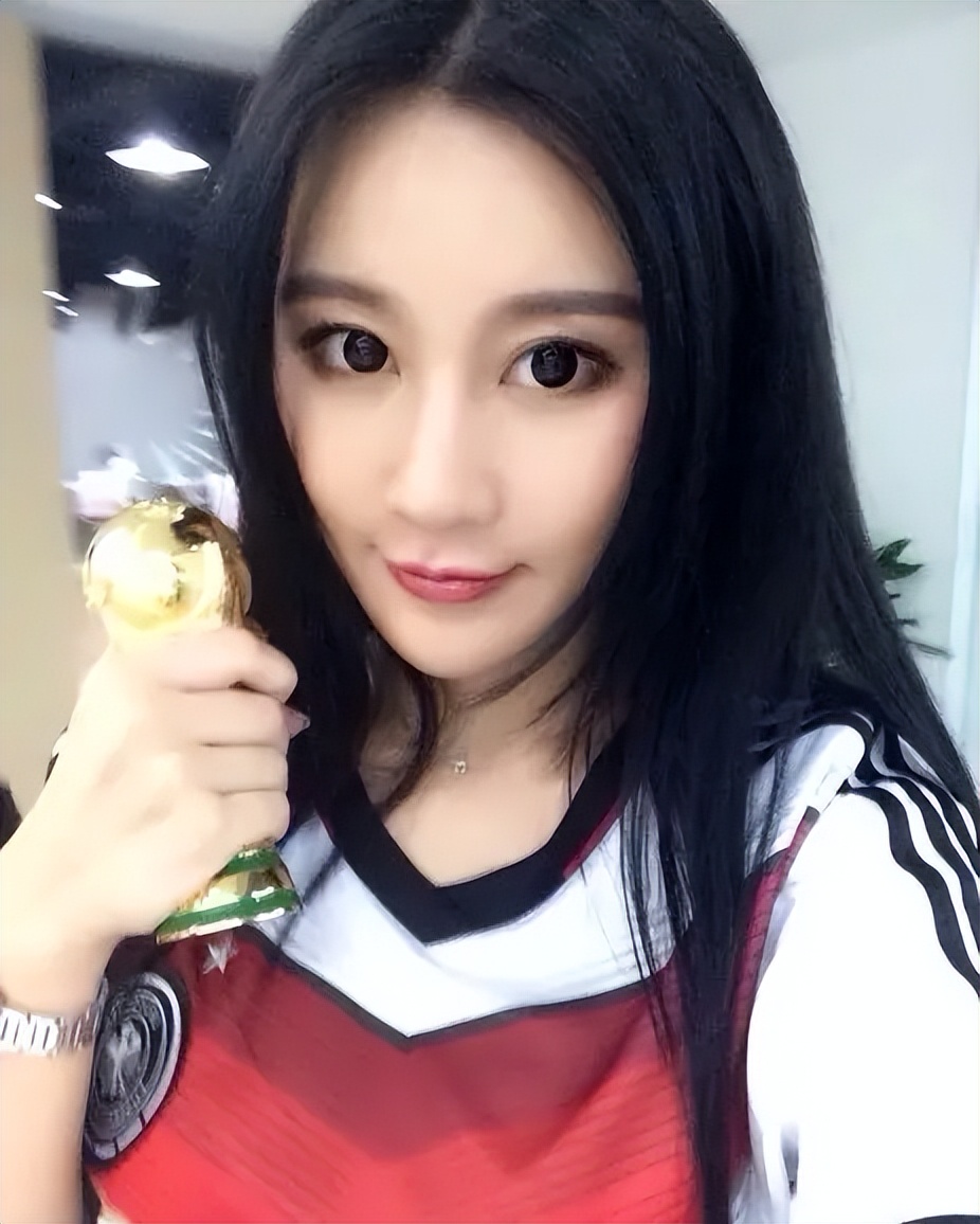 Mingyang Entertainment - Beauty Star - Fan Ling - iNEWS