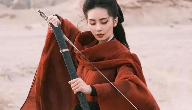 Liu Shishi and Ren Ruyi's new drama [Yi Nian Guan Shan] We don't know ...