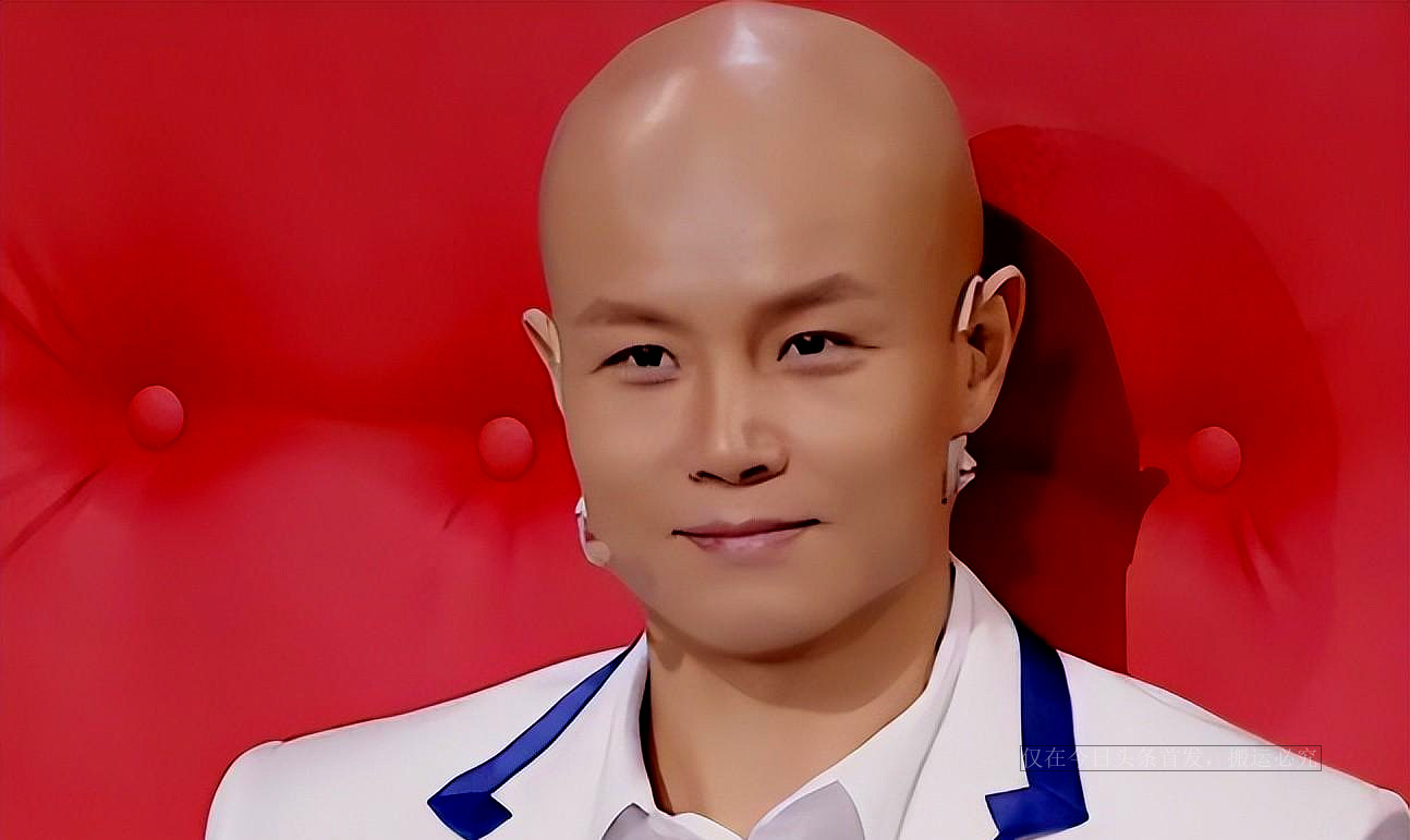 The 48-year-old host Le Jia has immigrated to the United States ...