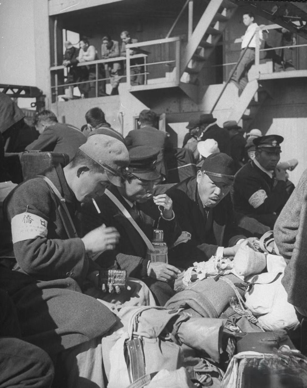 35 pictures look at Shanghai in 1945, the first thing to do after the ...
