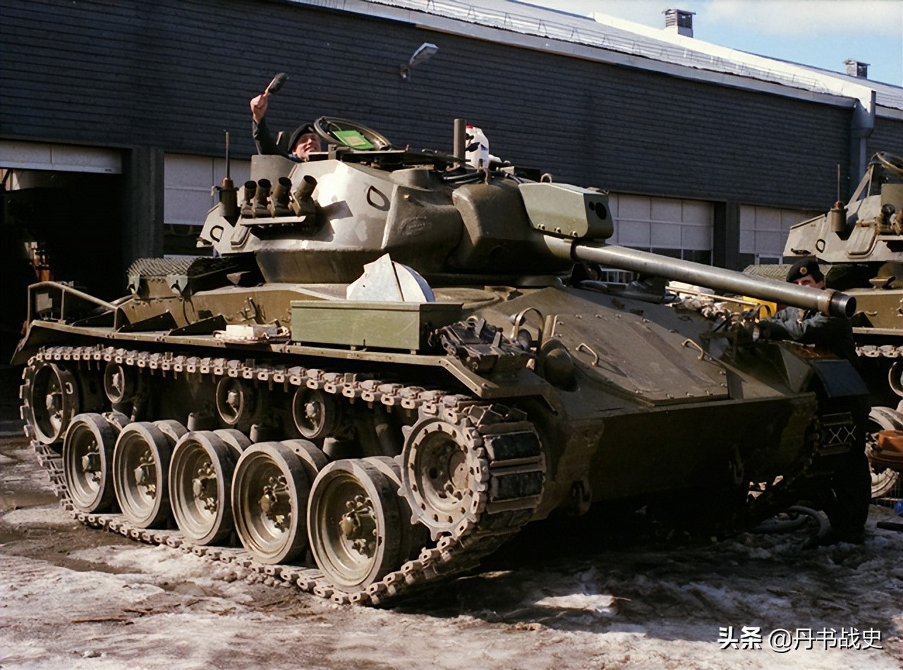 NM-116 tank destroyer, M24 Xiafei light tank modified by Norwegian ...