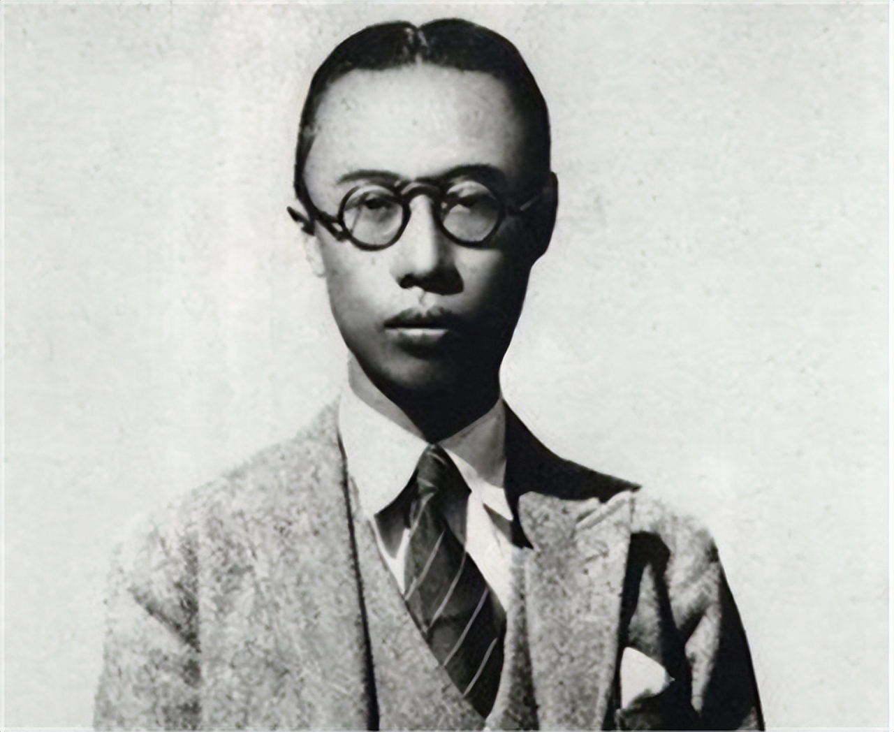 After a round of "sea election", why did Cixi choose Puyi as emperor ...