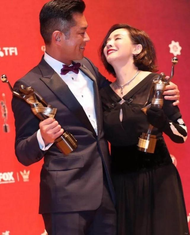 Leslie Cheung's ex-girlfriend is so gorgeous, and she has a full sense ...
