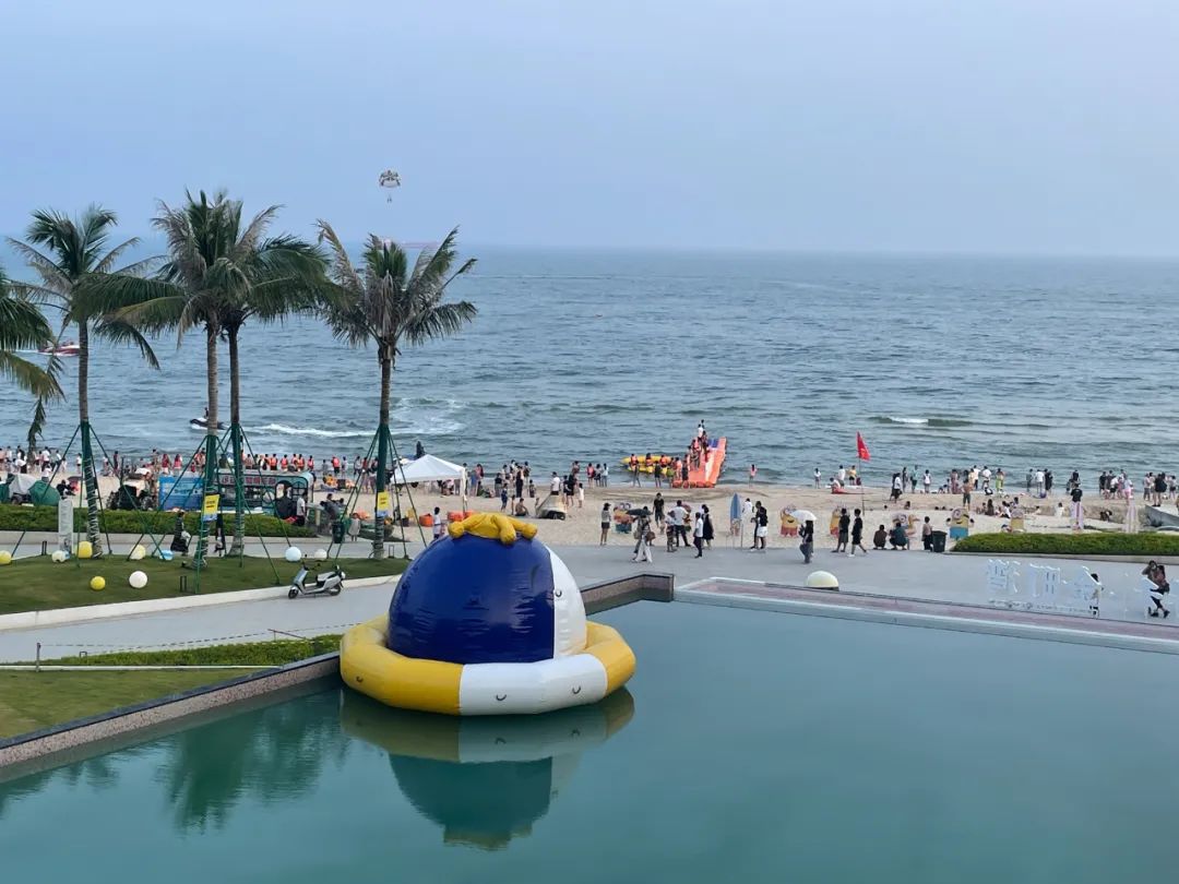 Minions' new check-in point, pink infinity pool + sea carnival, ignite ...