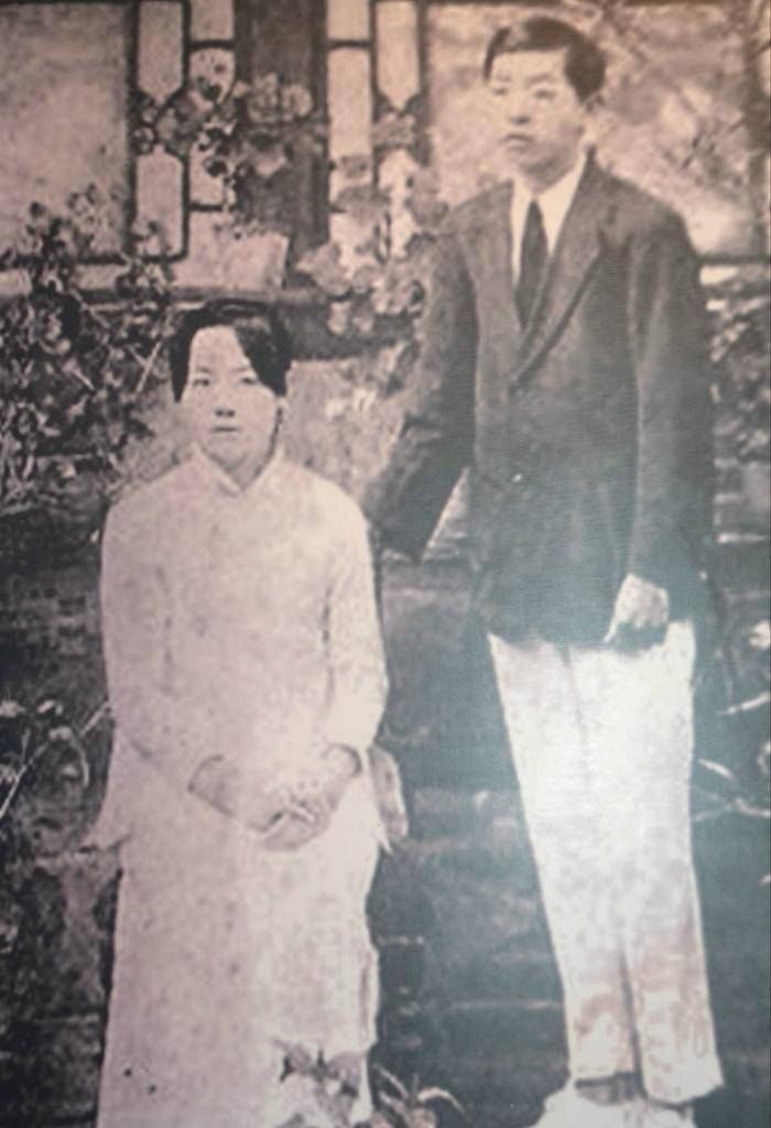 Zhang Xueliang wanted to kill his second wife, Gu Ruiyu, but Miss Zhao ...