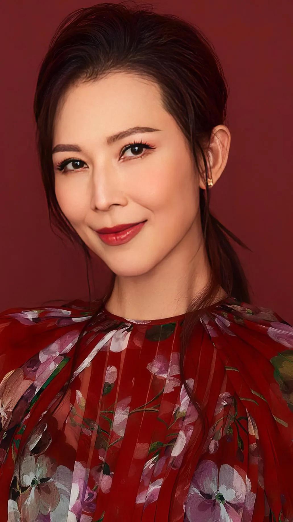 Ada Choi - iMedia