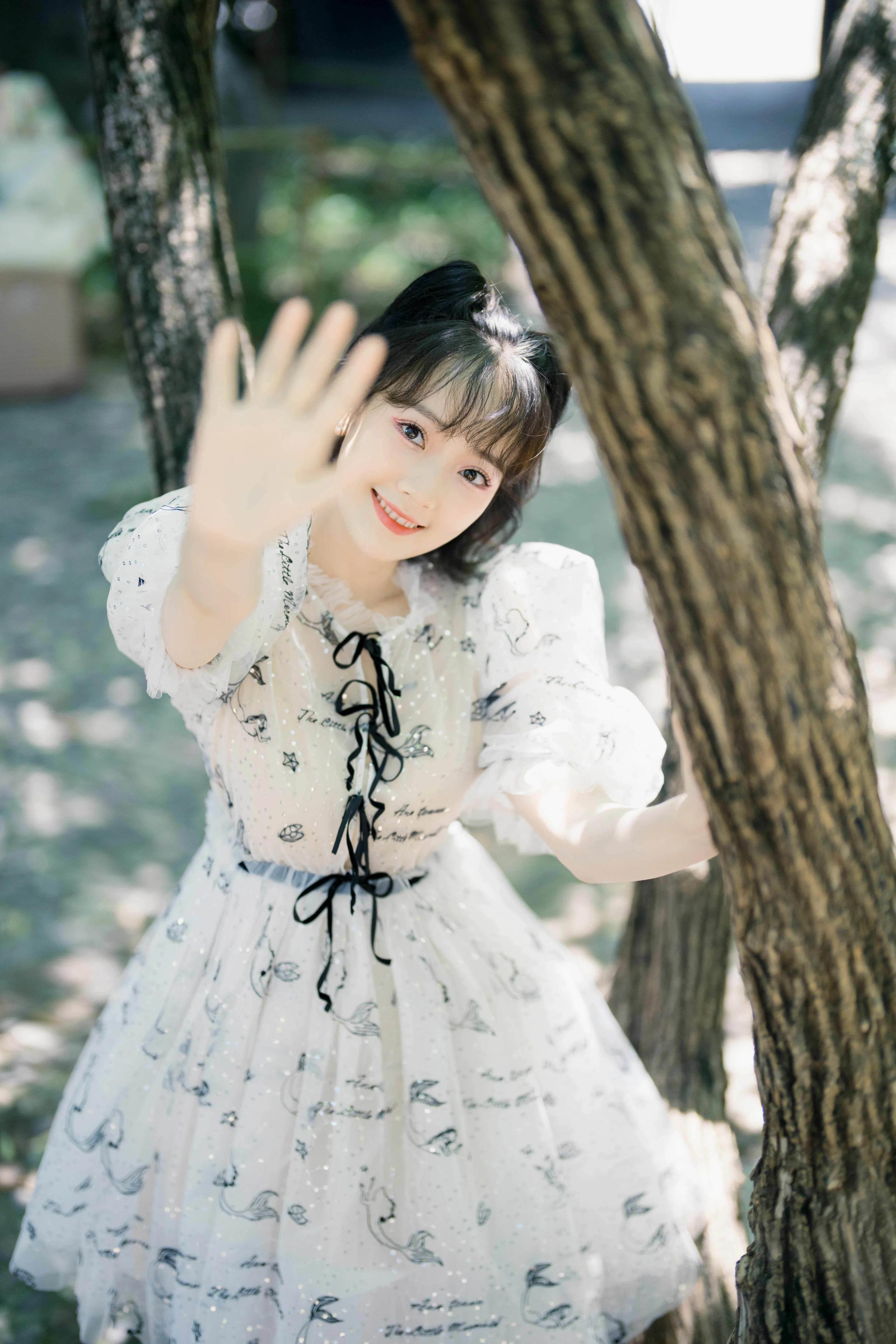 Share pictures——beautiful beauty Wang Luqing - iNEWS
