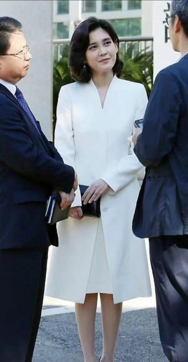 Do Samsung Princess Li Fuzhen and Choo Ja Hyun look alike? Perhaps the ...