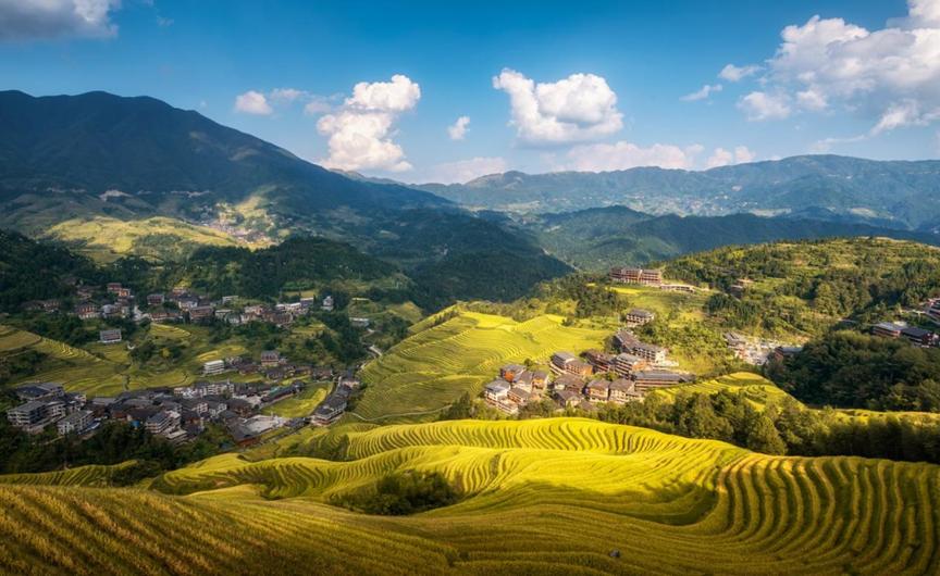 Fengshui Treasure Land - Longji Mountain - iNEWS