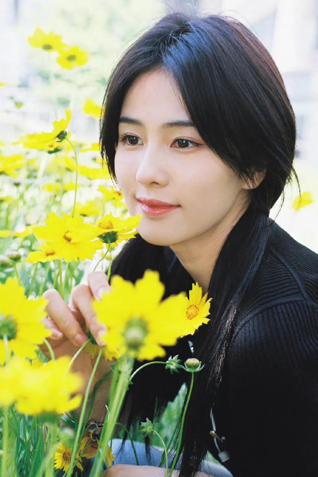 Wang Xiaochen Zhong Chuxi Song Jia - iNEWS