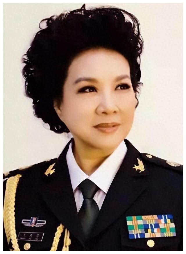 Famous singer Wang Xiufen: Heartbroken over the death of Cheng Zhi, she ...