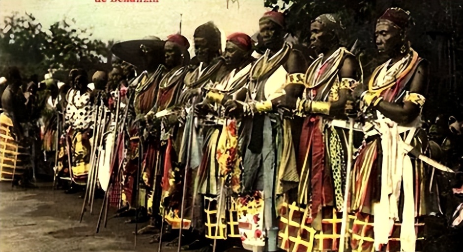 Origin and history of the Benin Empire, economic and military, cultural ...