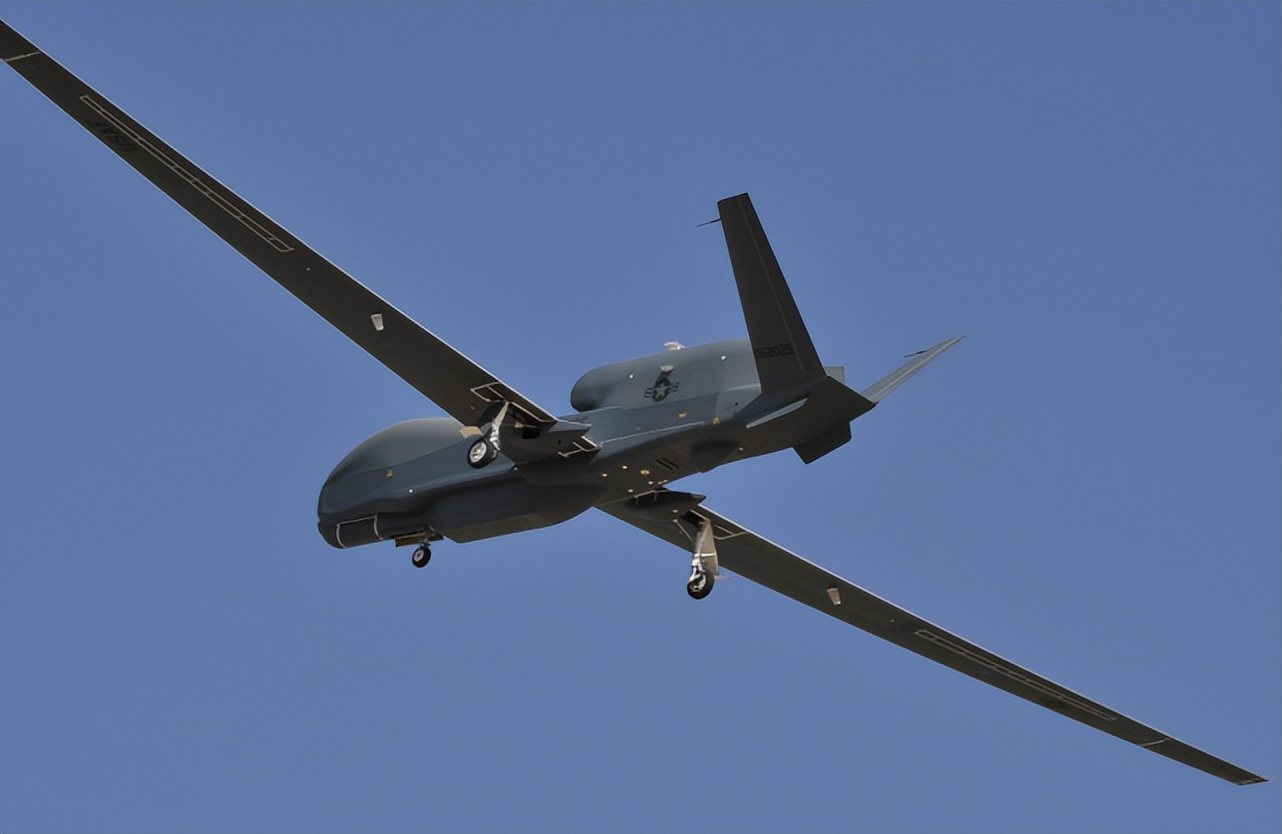 The "Phoenix" ghost drone supports Ukrainian intelligence. The Russian ...