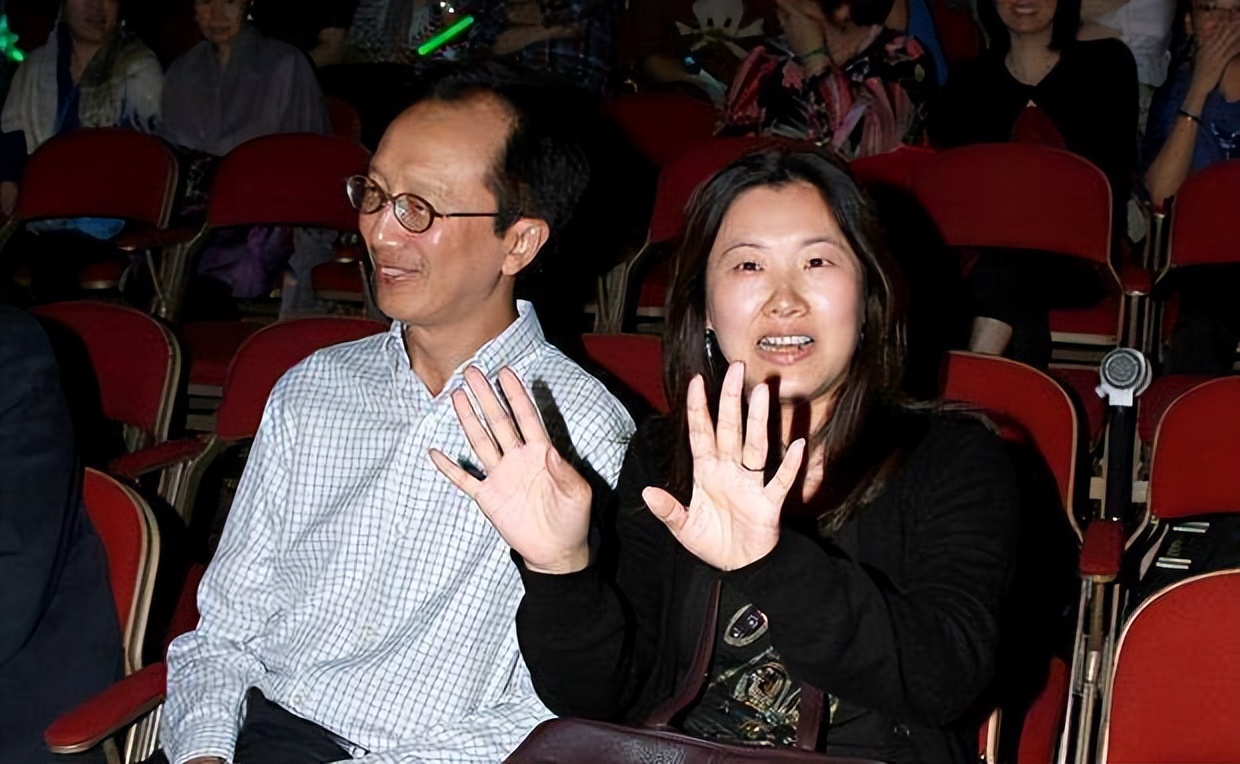 Fu Mingxia ignored her grandmother's objection and married a second ...