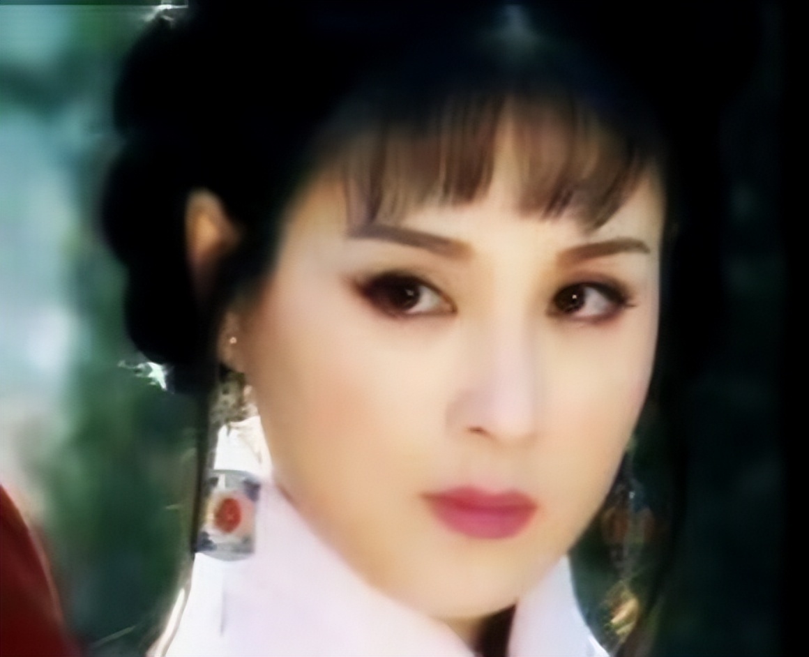 Sister Zhao Feiyan helped Emperor Ai ascend the throne, Emperor Cheng ...