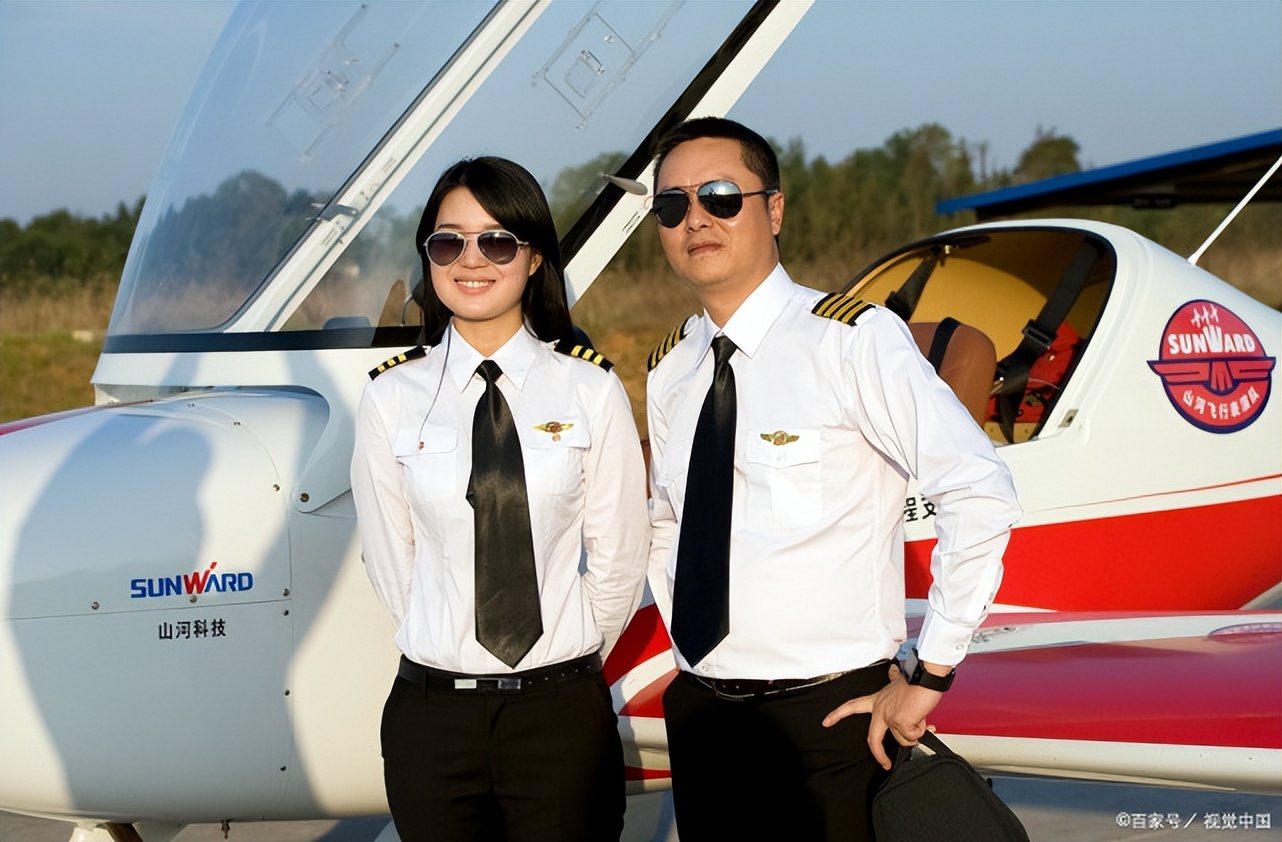 Pilots don't want to marry flight attendants, why? - iNEWS