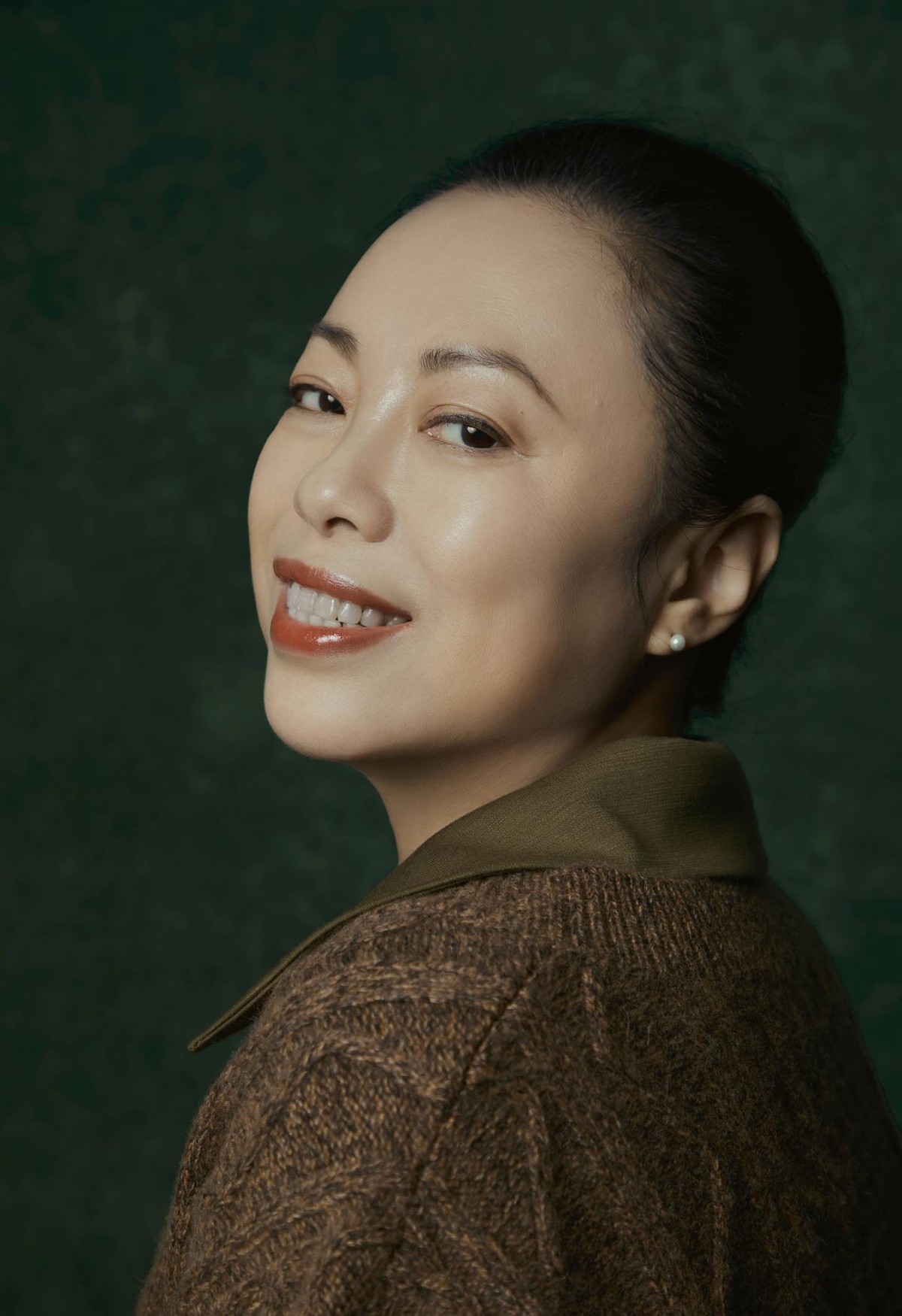 Huang Qishan, whose parents are divorced and suffered domestic violence ...