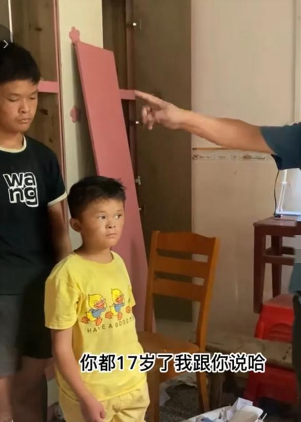 Fan Xiaoqin has been trained. He can't clean the room at the age of 15 ...