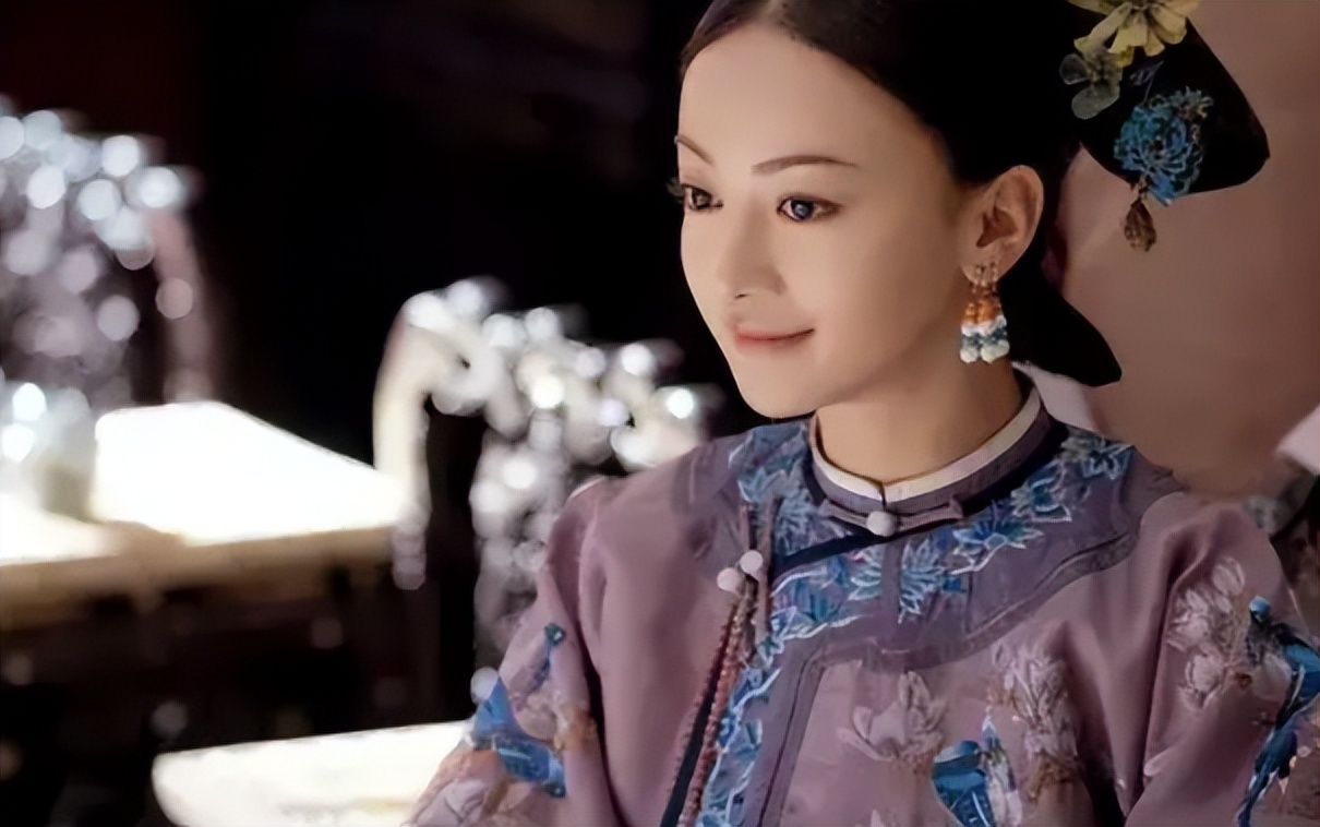 Photos of Wu Jinyan before her debut came out, she was purer then than ...