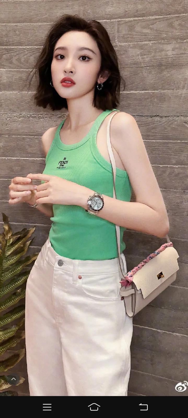 Tang Yixin's Beautiful Pictures Issue 10 - iNEWS