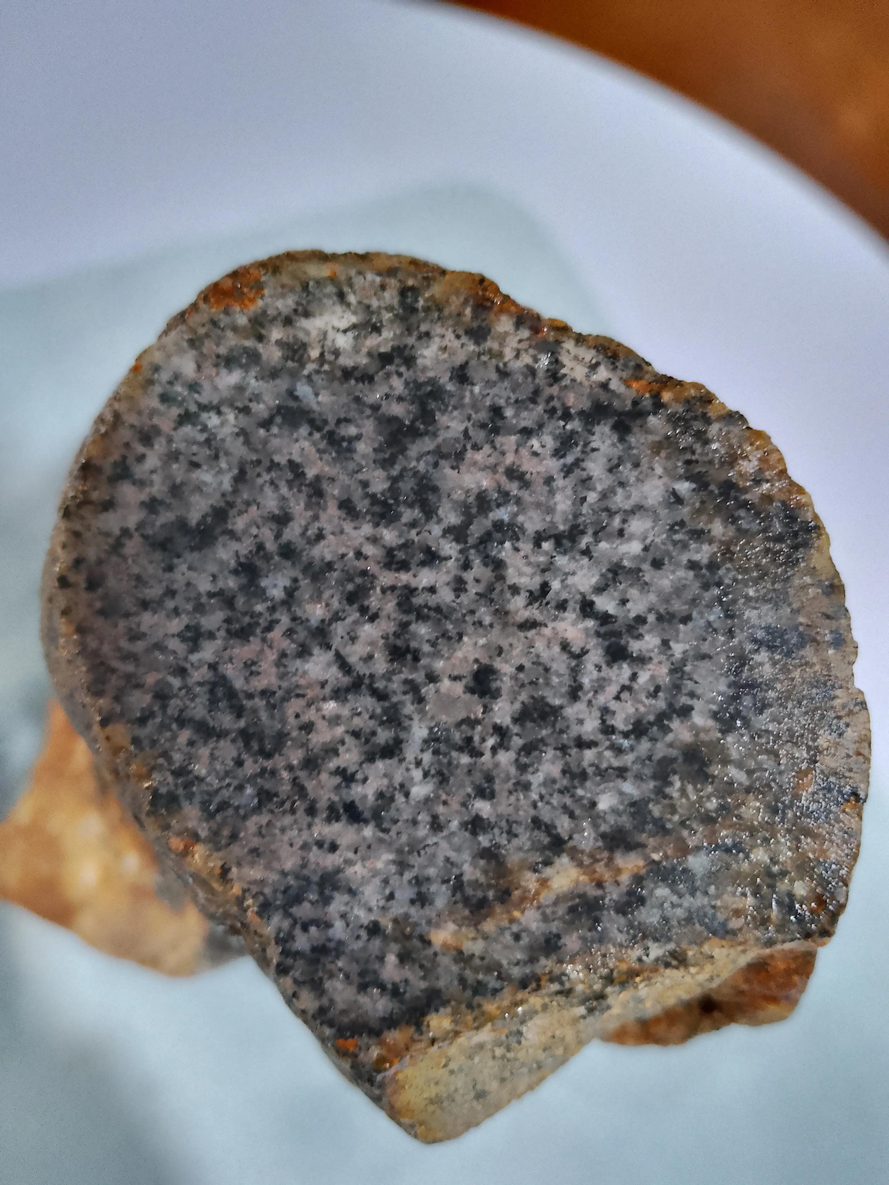 What are the characteristics of crystalline lunar basalt meteorites ...