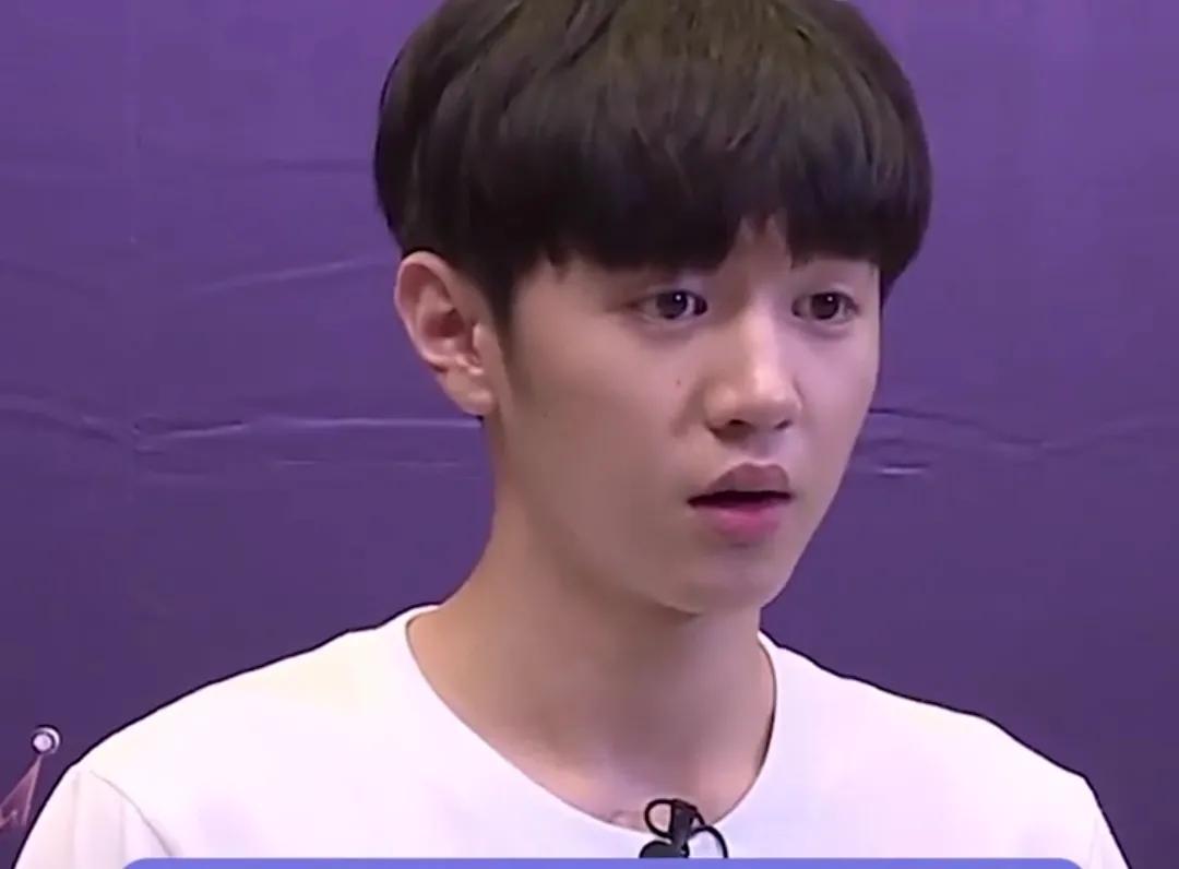 Chen Zheyuan is so handsome, he can become an Internet celebrity with a ...