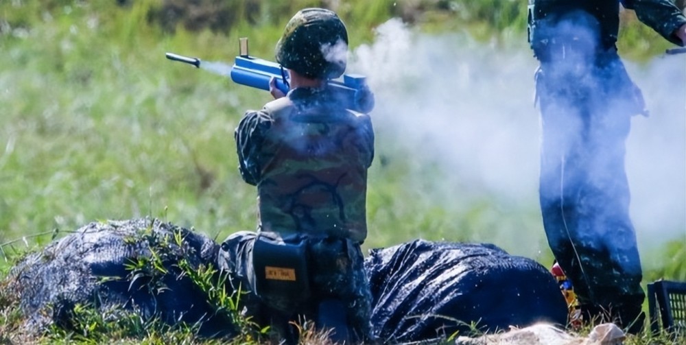 Taiwan military training accident one after another, a variety of ...