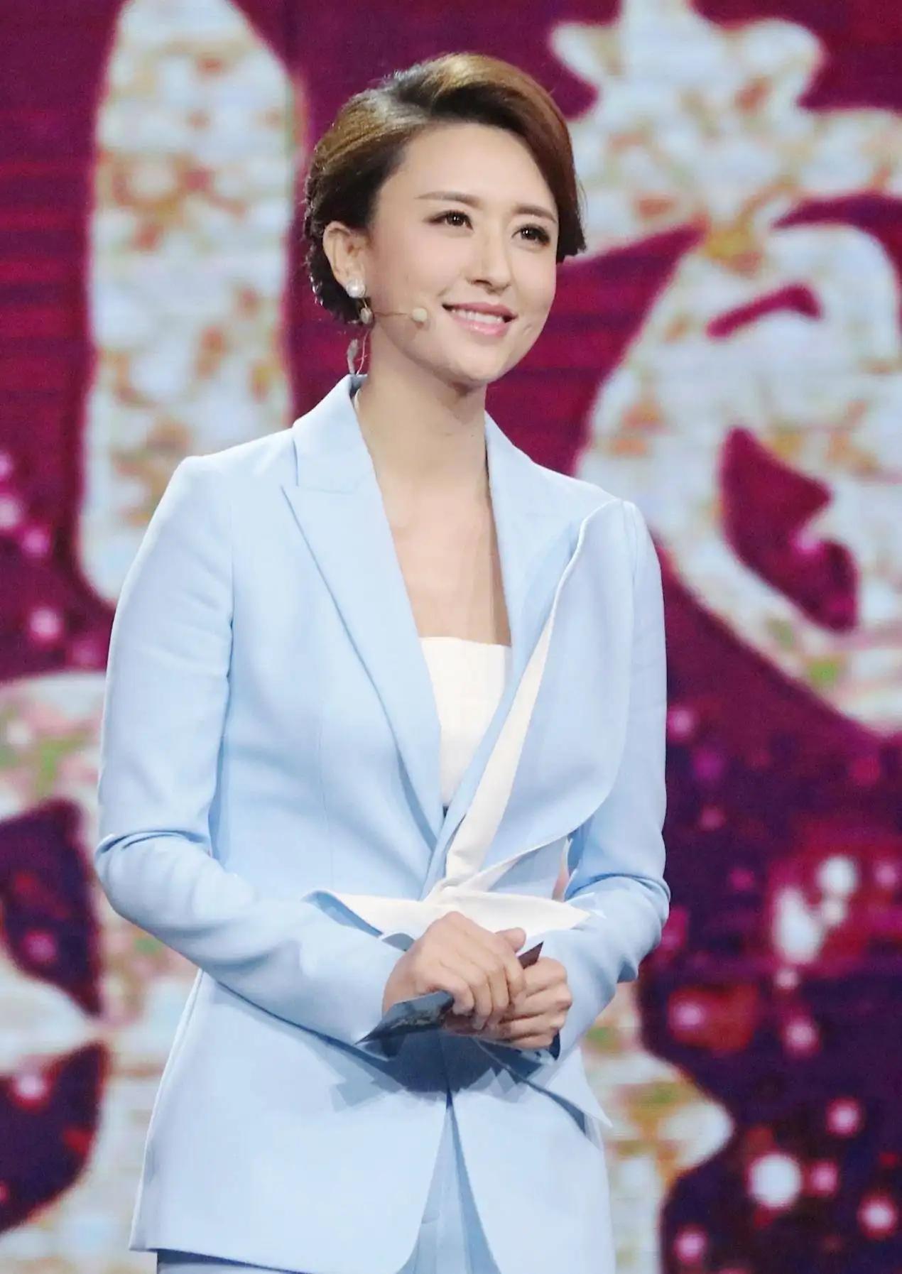CCTV host Zhang Lei: married a 20-year-old mining tycoon, had a son ...