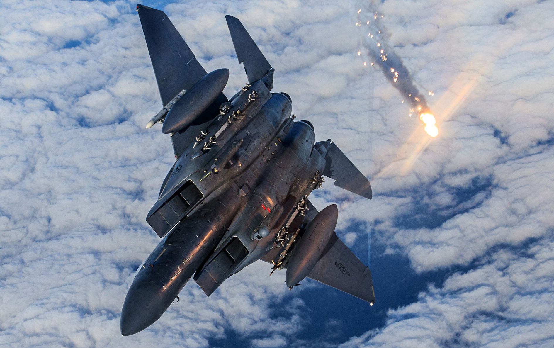 Among the six fastest fighter jets in the world, the number one is as ...