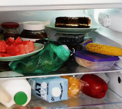 The refrigerator is so messy, what should I do? - iNEWS