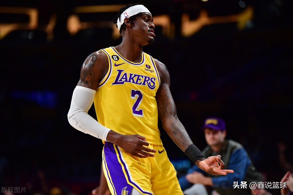 Black Seven Miracle! James slashed 22+20+7 to set a record! With thick ...