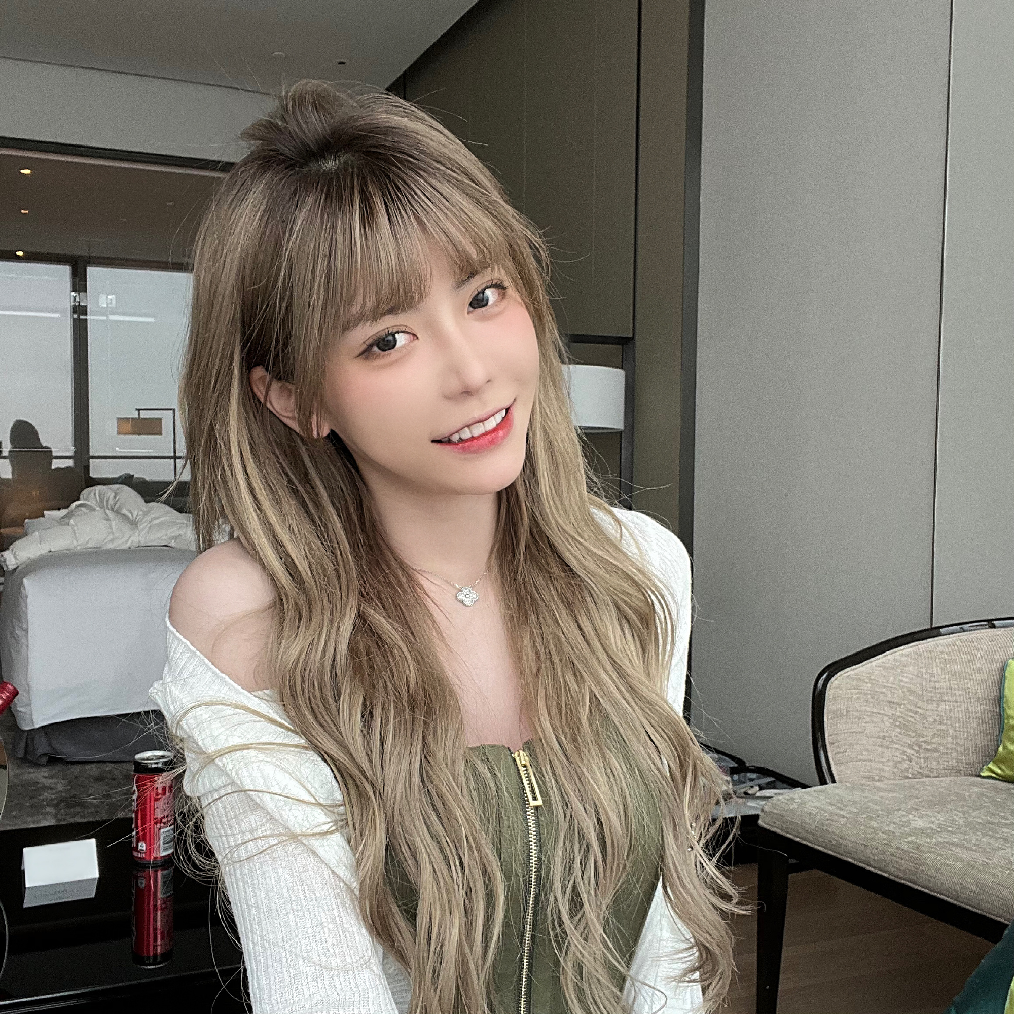 LOL: Dumb Bride - Zhou Shuyi - iNEWS