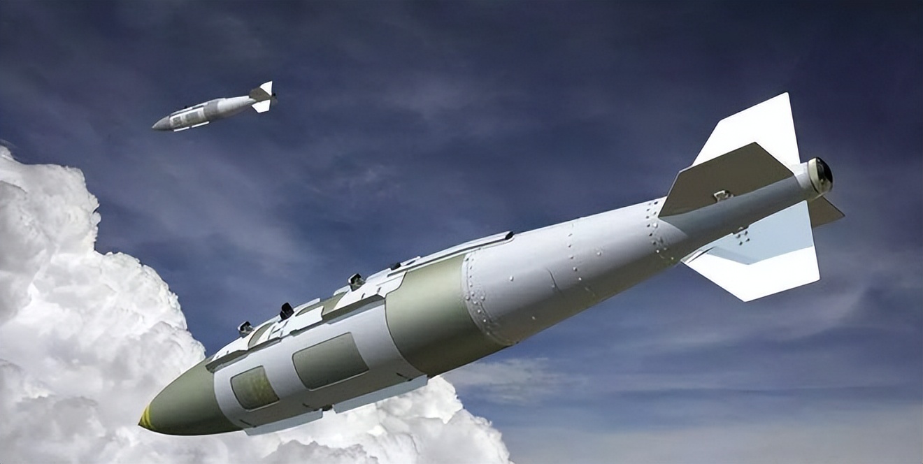 The Ukrainian army released the first photo of the JDAM-ER bomb - iNEWS