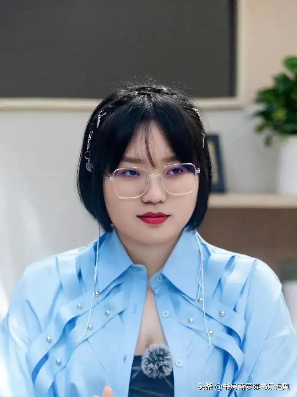 The walking golden sentence maker, the unstoppable "fire" "star chasing ...