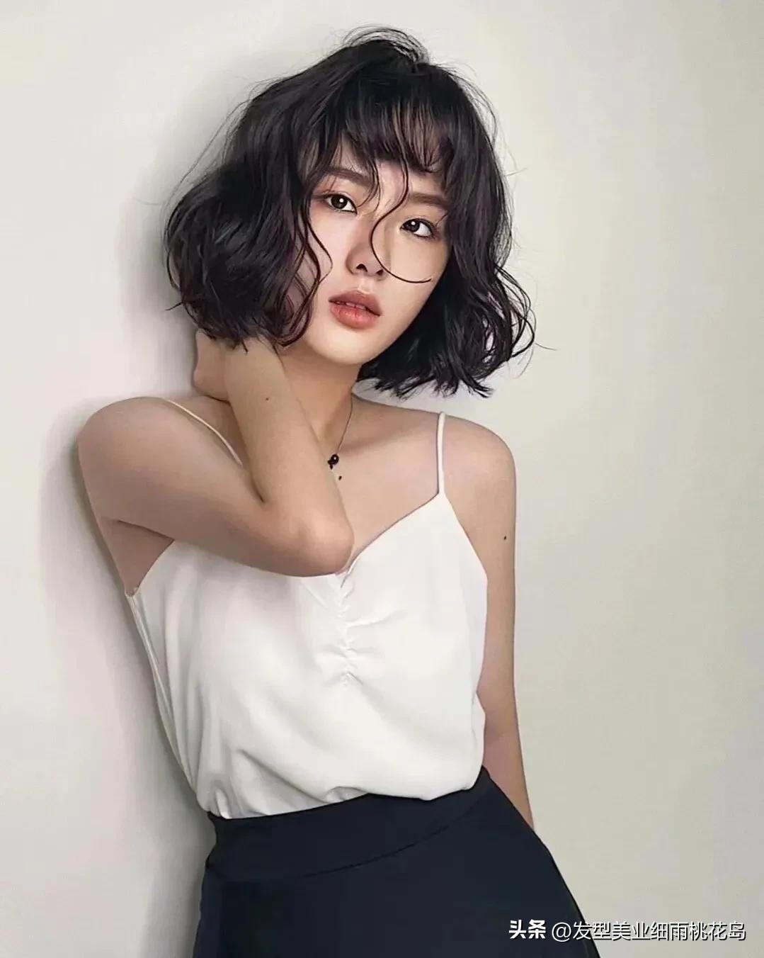 Charming "short hair perm" - iNEWS