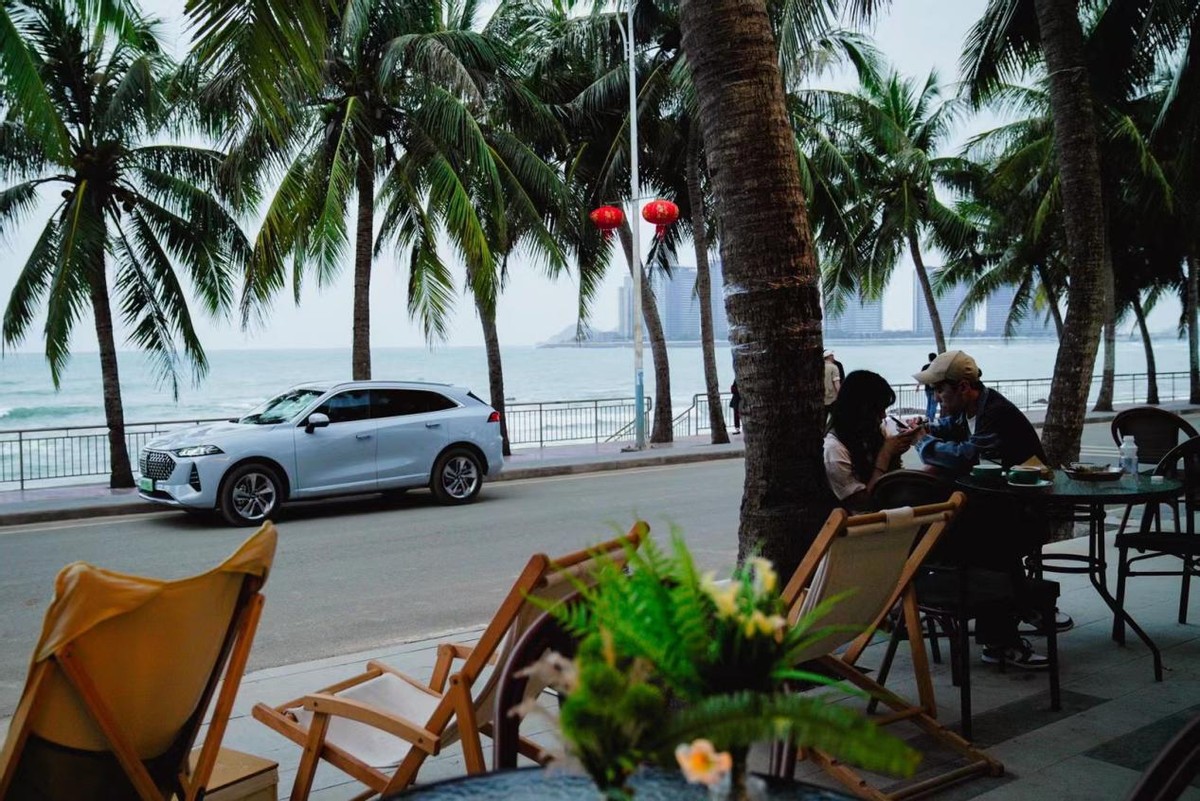 Suppressing new forces and crushing joint ventures, Wei brand Mocha DHT-PHEV went public - iNEWS