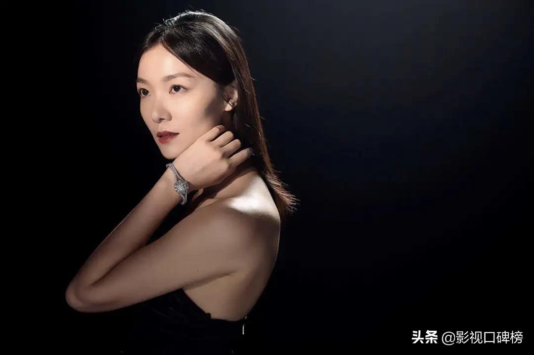 Qi Xi in "The Stupid Child of Miracles" is also very legendary. She was ...